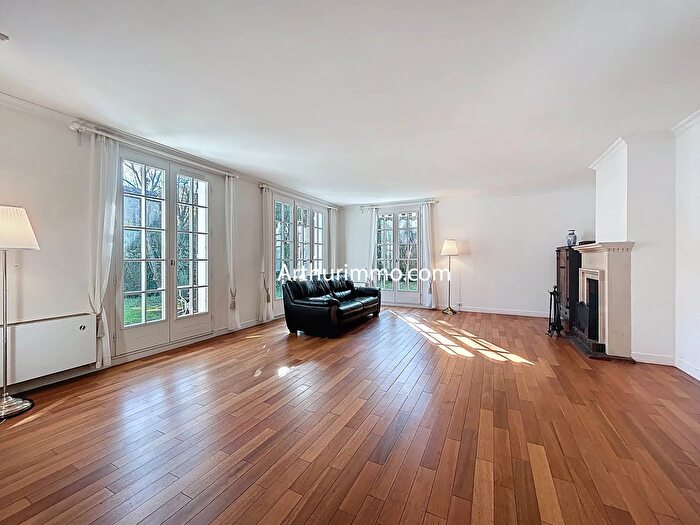 Maison à vendre - Villecresnes - 7 pièces - 4 chambres