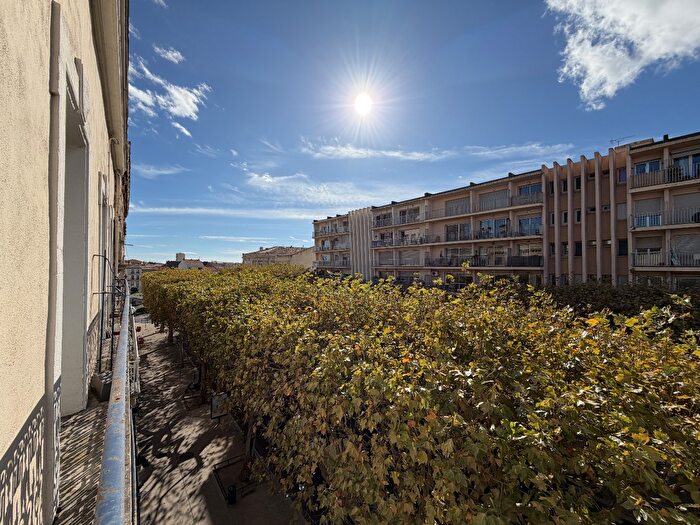 Appartement à vendre - Sète, La Gare - 2 pièces - 1 chambre