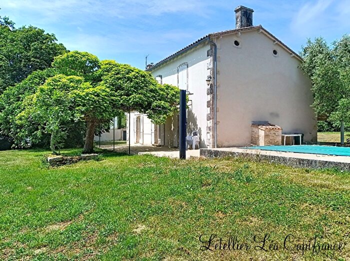 Maison 5 pièces à vendre - Celles-sur-Belle