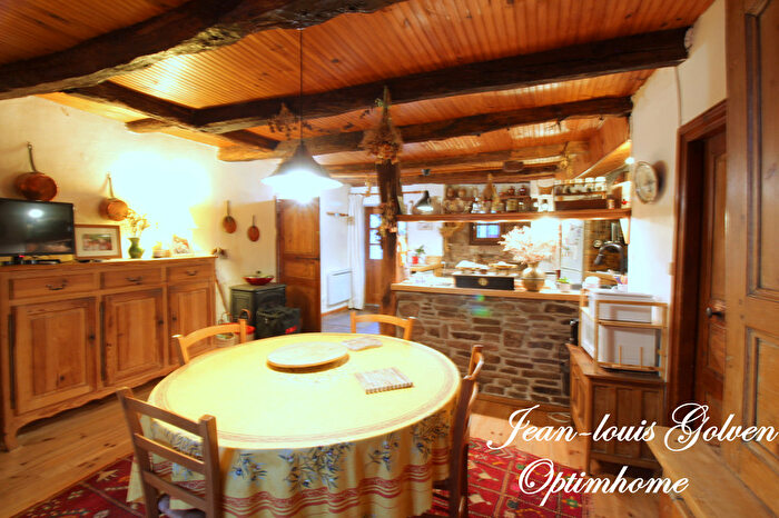 Maison à vendre - Vabres-lAbbaye - 6 pièces - 4 chambres