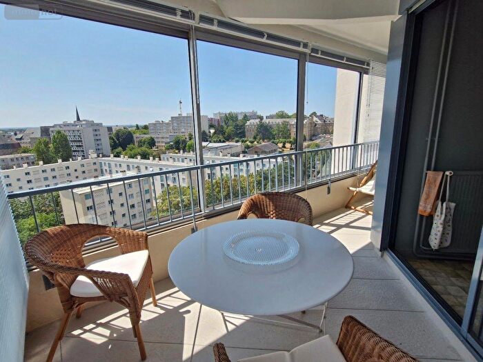 Appartement 5 pièces à Quartiers Ouest, Bourg l'Evesque, à vendre