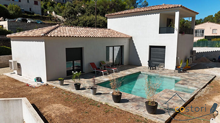 Maison à vendre - Trans-en-Provence - 5 pièces - 4 chambres