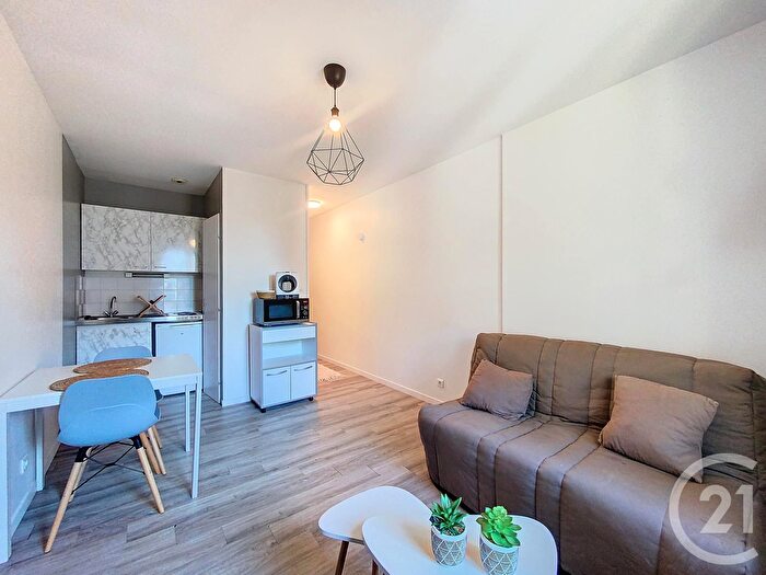 Appartement 1 pièce à louer à Cholet, Notre Dame