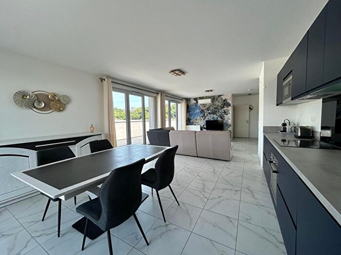 Appartement à vendre - Cenon, Mairie, Lissandre - 3 pièces - 2 chambres