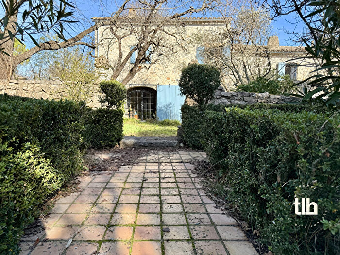 Maison à vendre - Vacquières - 6 pièces - 3 chambres