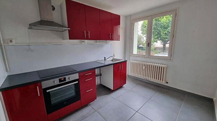 Appartement à louer - Briffaut Rousset-Laprat Maninet-Fontlozier La Palla, Valence - 3 pièces - 2 chambres