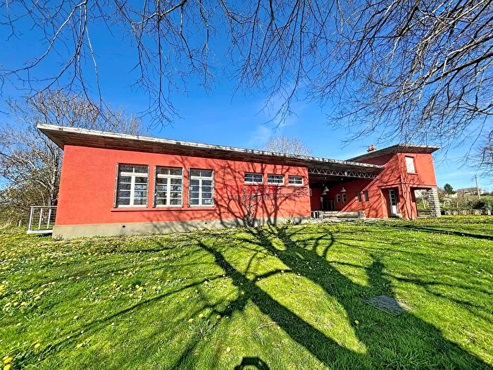 Maison à vendre - Tudeils - 8 pièces - 4 chambres