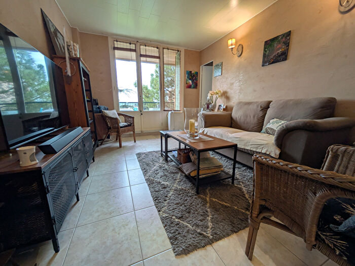 Appartement à vendre - Pont-Saint-Esprit - 4 pièces - 2 chambres