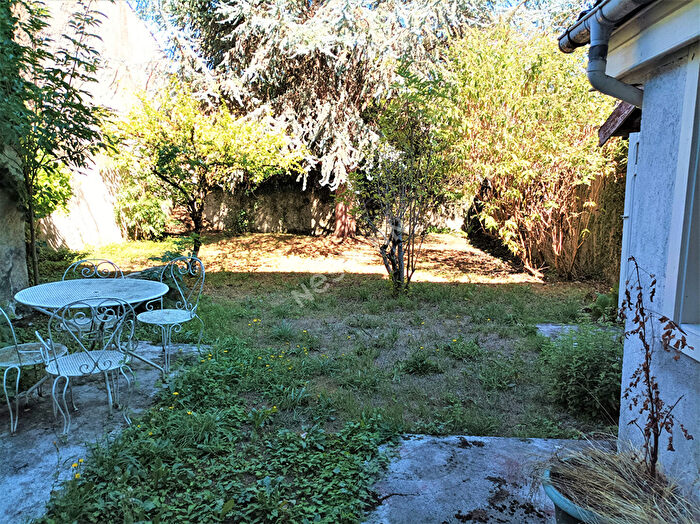 Maison à vendre - Bélesta - 11 pièces - 5 chambres