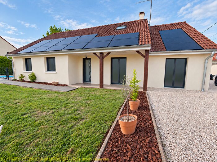 Maison 5 pièces à Remilly-sur-Tille, à vendre