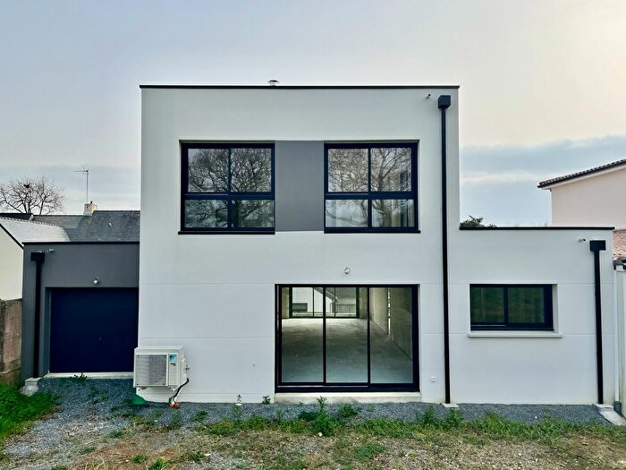 Maison à vendre - Saint-Nazaire, Saint-Marc - 6 pièces - 4 chambres