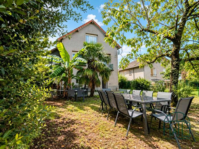 Châlus - Maison 6 pièces à vendre