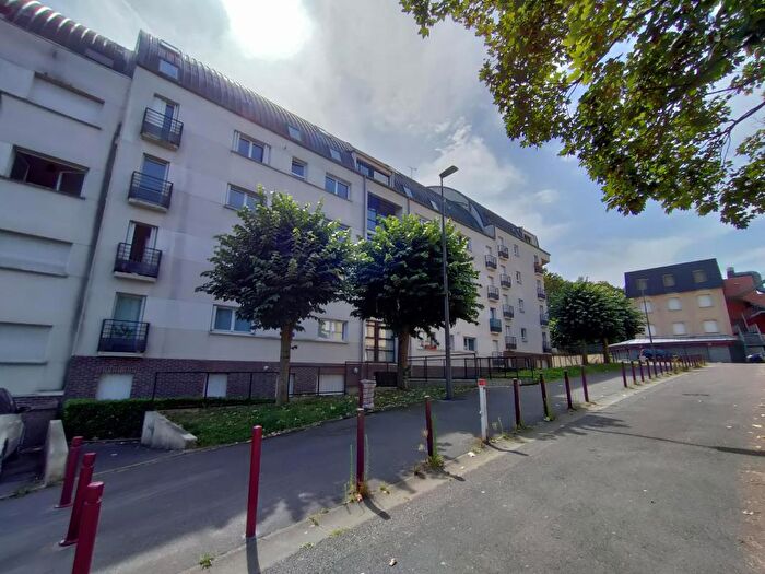 Beauvais, Saint-Jean : Appartement 3 pièces à vendre
