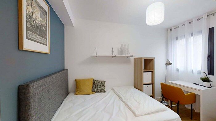 Barrière-de-Paris, Toulouse : Appartement 1 pièce à louer