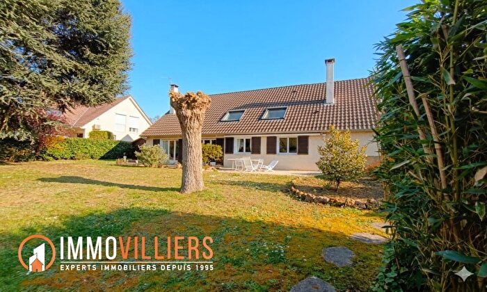 Maison à vendre - La Queue-en-Brie - 7 pièces - 5 chambres