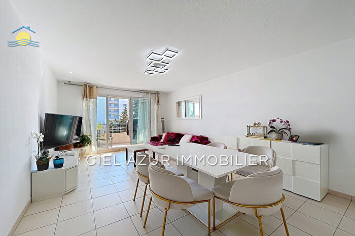 Appartement à vendre - Antibes, Juan-les-Pins, Le Cap - 3 pièces - 2 chambres