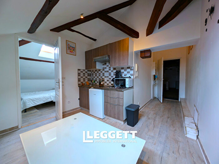 Appartement à vendre - Saint-Fons, Centre-ville, Chassagnon - 6 pièces - 3 chambres