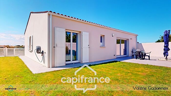 Maison à vendre - Échillais - 4 pièces - 3 chambres