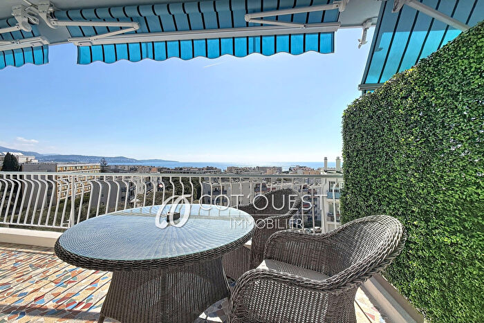 Appartement 3 pièces à vendre à Nice, Caucade
