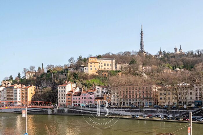 Appartement à vendre - Lyon er , Ouest des Pentes - 2 pièces - 2 chambres