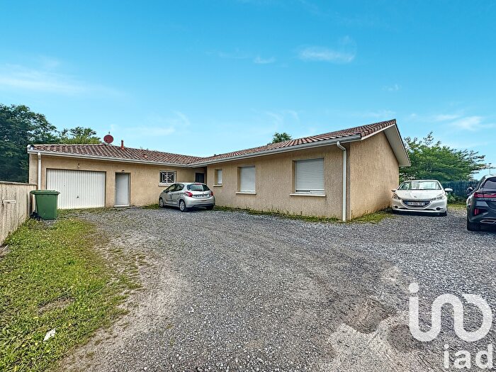 Maison à vendre - Saint-Pierre-du-Mont - 7 pièces - 5 chambres