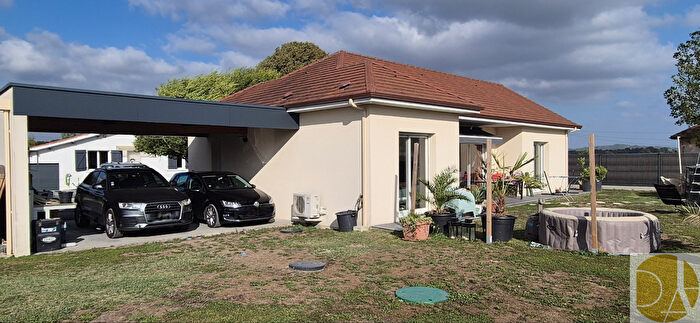 Maison 4 pièces à louer - Uzein