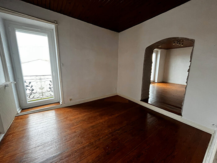 Appartement à louer - Montceau-les-Mines, Bellevue - 3 pièces - 2 chambres