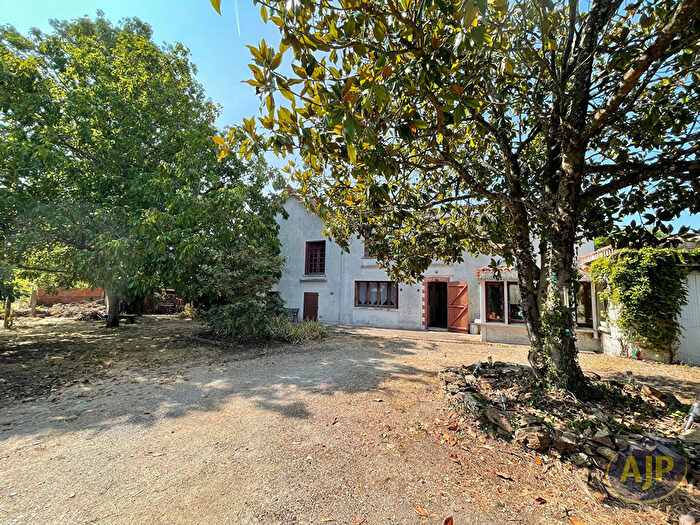 Maison 6 pièces à vendre à Vieillevigne