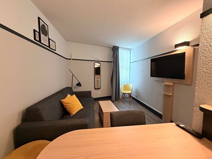 Appartement à vendre - Aix-en-Provence, Centre-ville - 2 pièces - 1 chambre