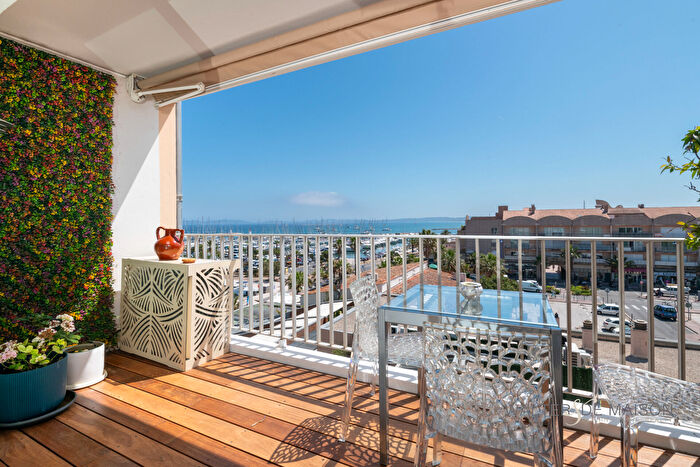 Appartement 3 pièces à vendre - Hyères, Port