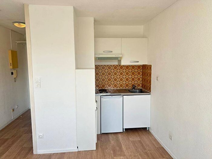 Saint Augustin, Tauzin, Alphonse Dupeux, Bordeaux : Appartement 1 pièce à louer