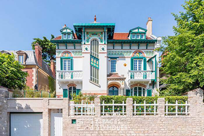 Maison 9 pièces à vendre à Mantes-la-Jolie, Centre-ville