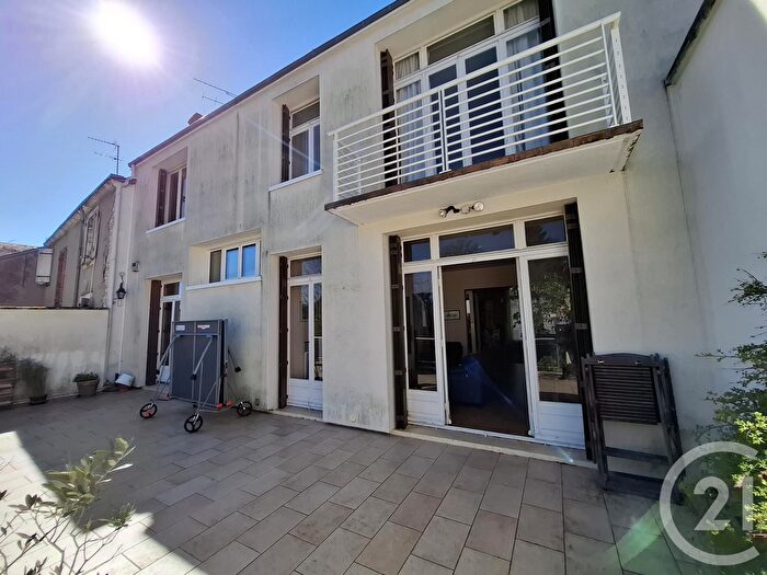 Maison à vendre - Châteauroux, Centre-ville, Les Marins - 8 pièces - 4 chambres
