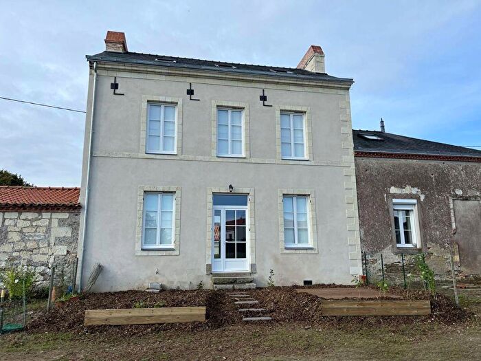 Le Landreau : Maison 5 pièces à louer