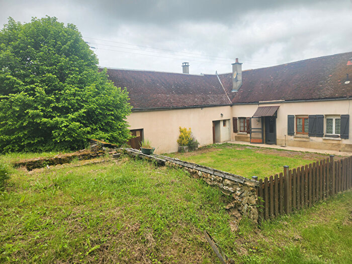 Maison 4 pièces à Nogent-en-Othe, à vendre