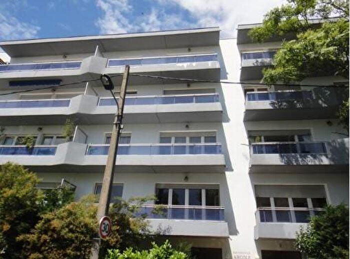 Appartement à louer - Bordeaux - 3 pièces - 2 chambres