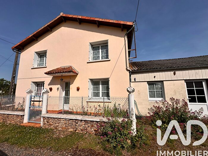 Maison 2 pièces à Mairé-Levescault, à vendre