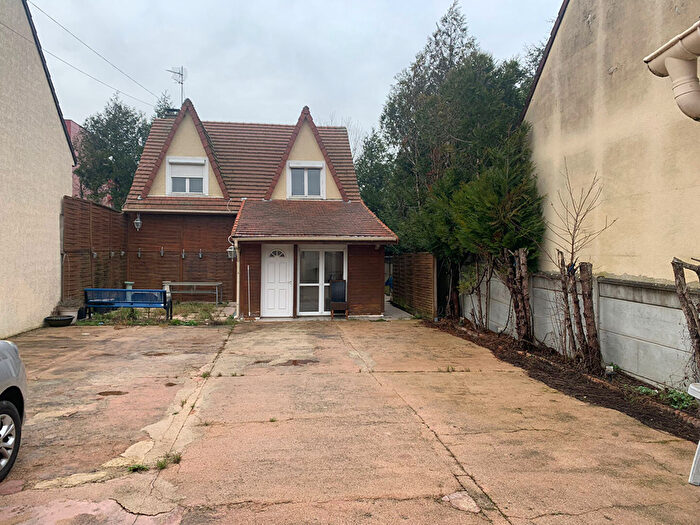 Maison à vendre - Chelles, Les Coudreaux - 5 pièces - 4 chambres