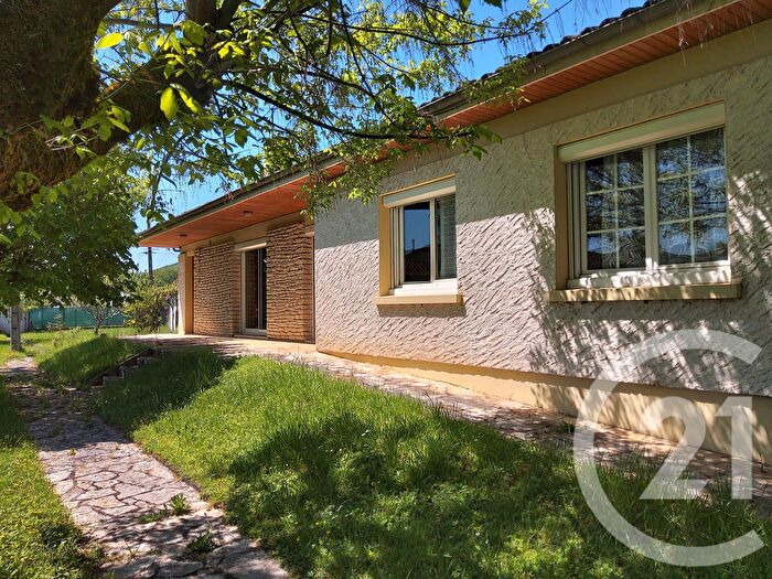 Maison à vendre - Vayrac - 4 pièces - 3 chambres