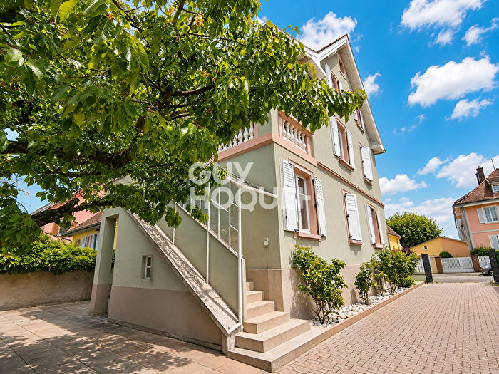 Maison 11 pièces à Sélestat, Proche centre-ville, à vendre