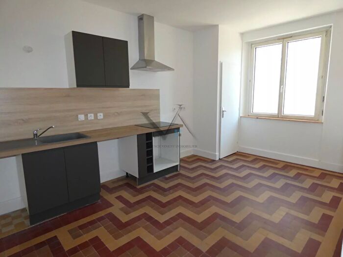 Appartement à louer - Montélimar, Centre-ville - 4 pièces - 2 chambres