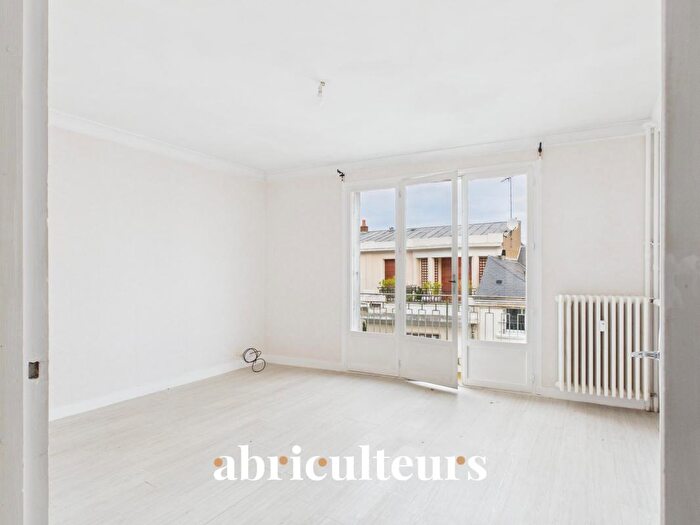 Tours, Lakanal, Strasbourg - Appartement 4 pièces à vendre
