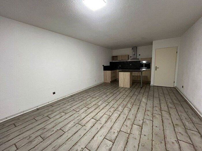 Appartement 3 pièces à Créon, à louer