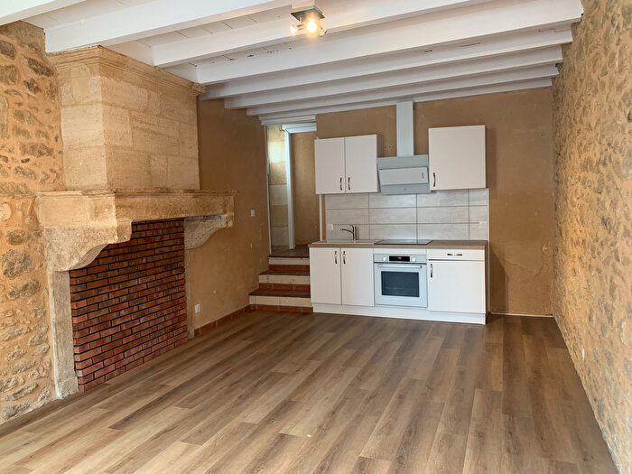 Appartement à louer - Sauveterre-de-Guyenne - 3 pièces - 1 chambre