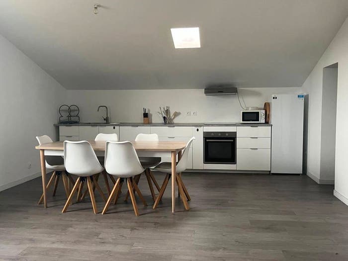 Appartement 5 pièces à louer à Ozourt