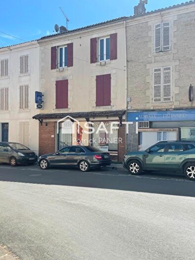 Maison 9 pièces à vendre à Aulnay