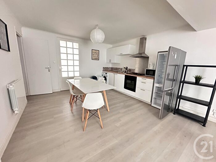 Maison 3 pièces à Tours, Sanitas, Rotonde, à louer