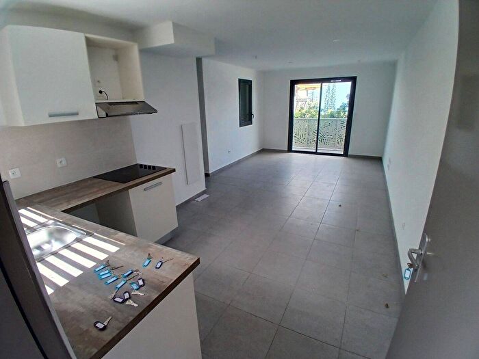 Appartement à louer - Le Tampon - 2 pièces - 1 chambre