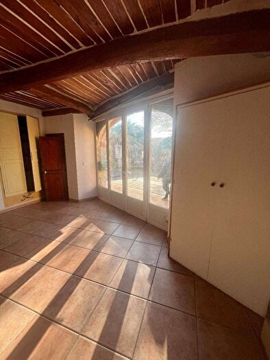 Appartement à louer - Correns - 2 pièces - 1 chambre