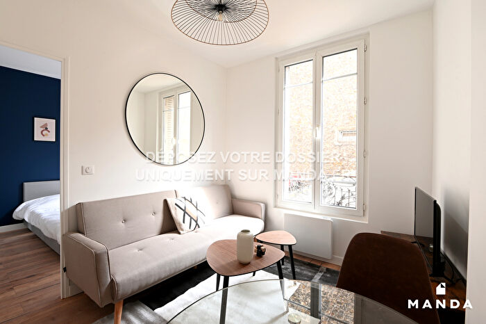 Clichy, Centre-ville : Appartement 2 pièces à louer